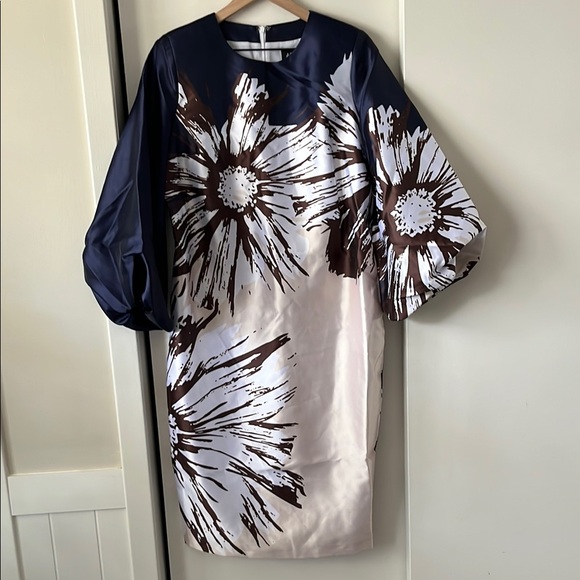 Ashro | Dresses | Stunning Flattering Ashro Sheath Dress Puff Sleeve ...